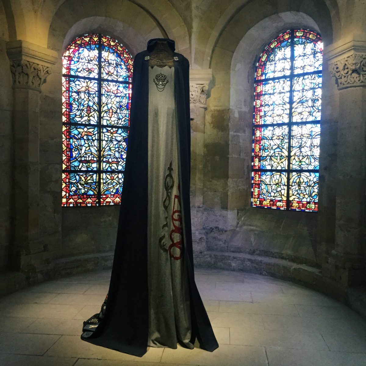 «Les grandes robes royales» à la Basilique Saint-Denis - Ô Mon Château